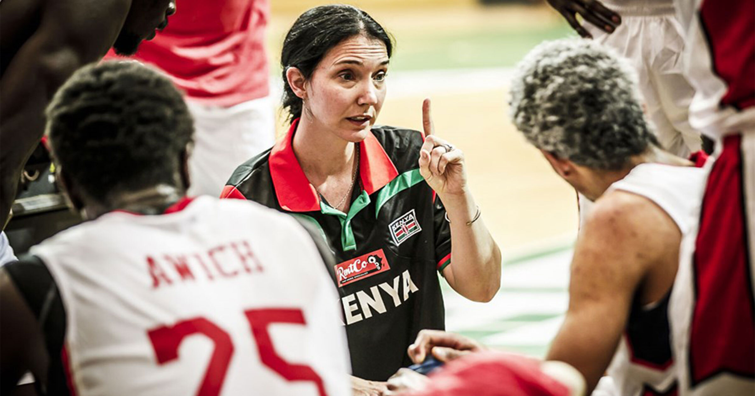 How Coach Liz Mills Created a World First in Men's Basketball • Hudl Blog