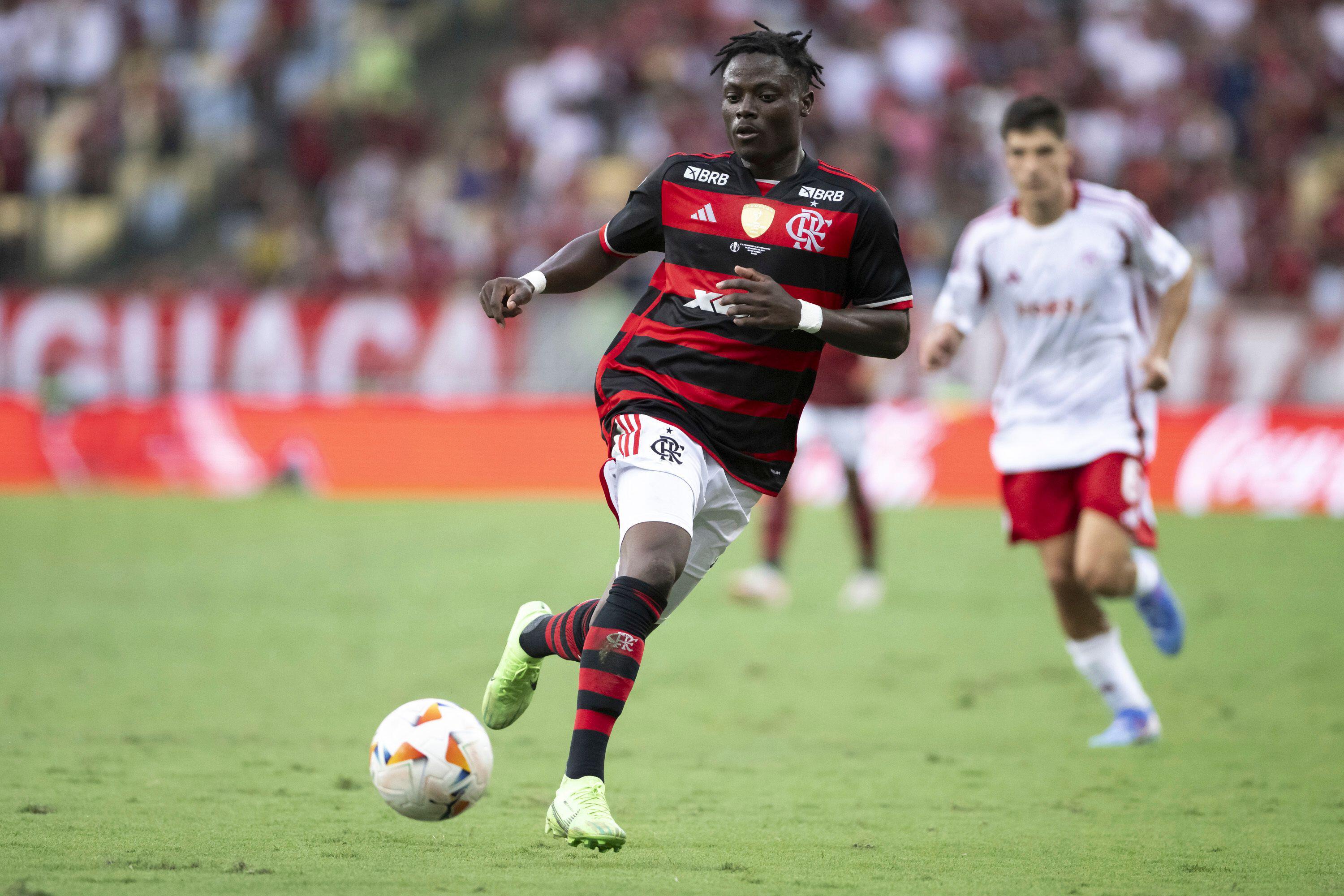 Shola Ogundana: Flamengo’s Trailblazing Nigerian Winger