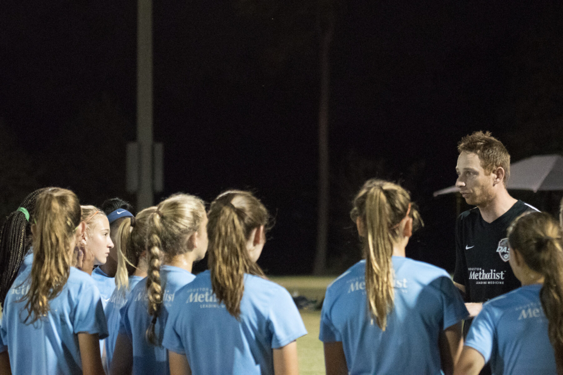 How to Create a Positive Team Environment (And Win More While You Do ...