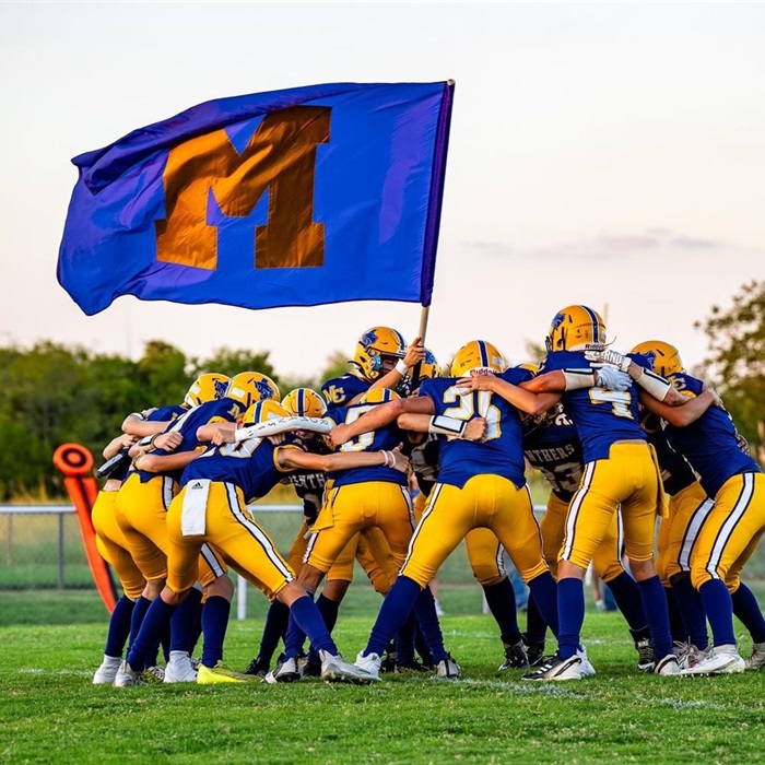 Boys' Varsity Football | High School Sports | Home | Hudl
