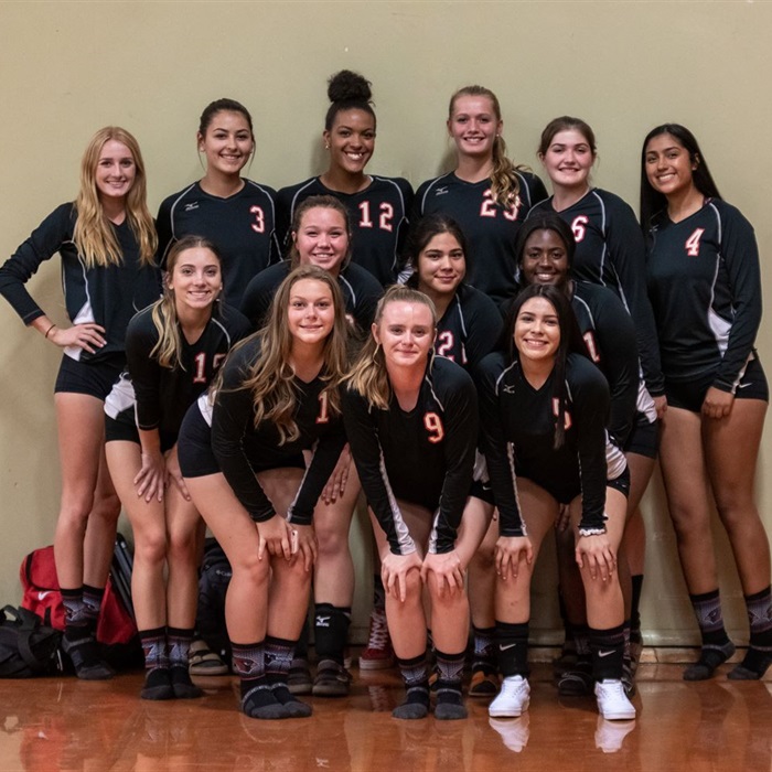 Varsity Volleyball | High School Sports | Home | Hudl