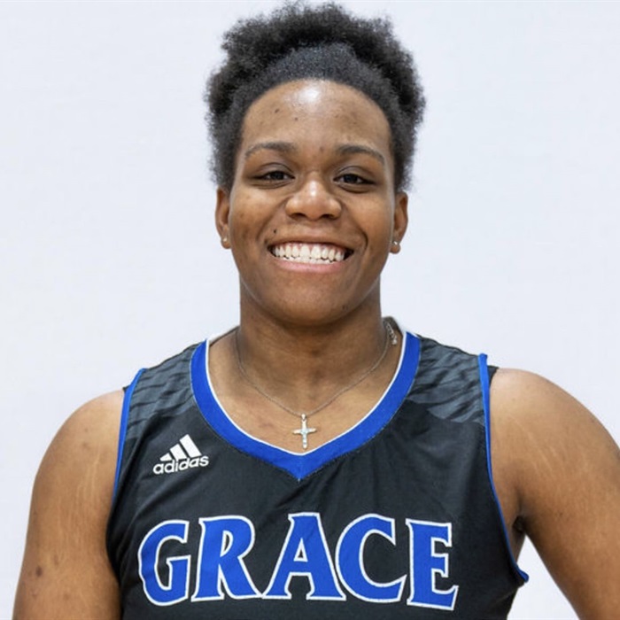 Molly Hicks's Instagram, Twitter & Facebook on IDCrawl