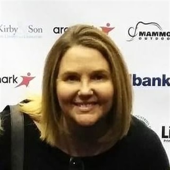 HOLLY WARREN - Hudl