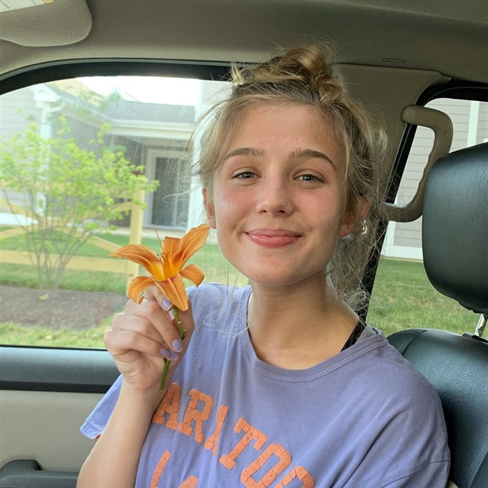 Mallory Cross's Instagram, Twitter & Facebook on IDCrawl