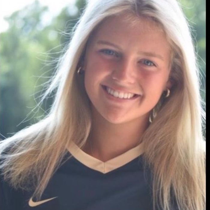 Molly Kennedy's Instagram, Twitter & Facebook on IDCrawl