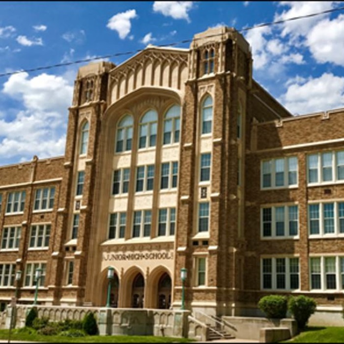 Junior High Football | High School Sports | Home | Hudl