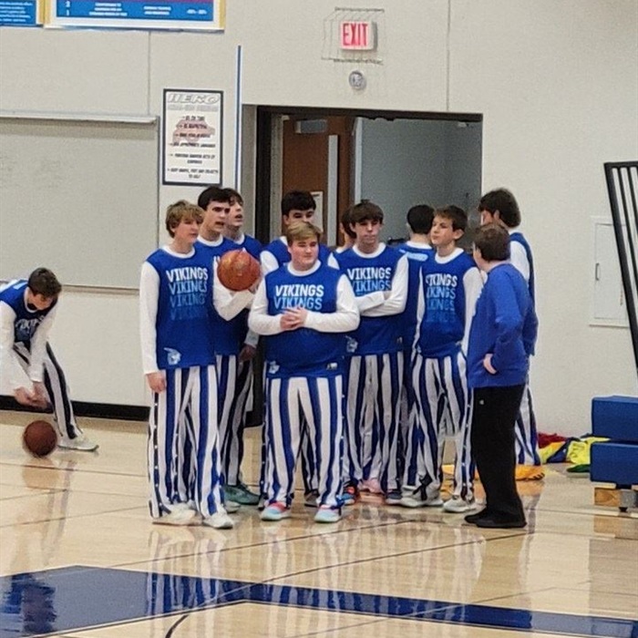 Boys' Varsity Basketball | High School Sports | Home | Hudl