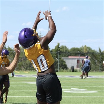 Jeremiah Barnes - Hudl