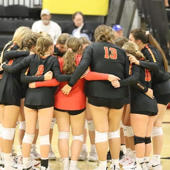 Girls' Varsity Volleyball | High School Sports | Home | Hudl