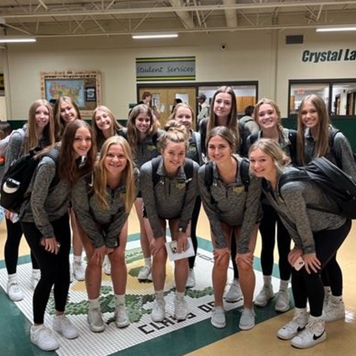 Girls Varsity Volleyball | High School Sports | Home | Hudl
