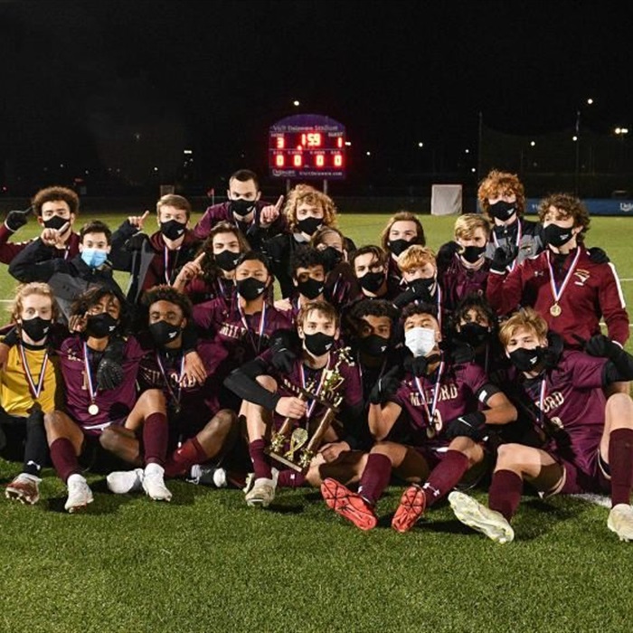 Boys Varsity Soccer | High School Sports | Home | Hudl