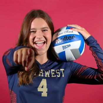 Chloe Alexis Adams - Hudl