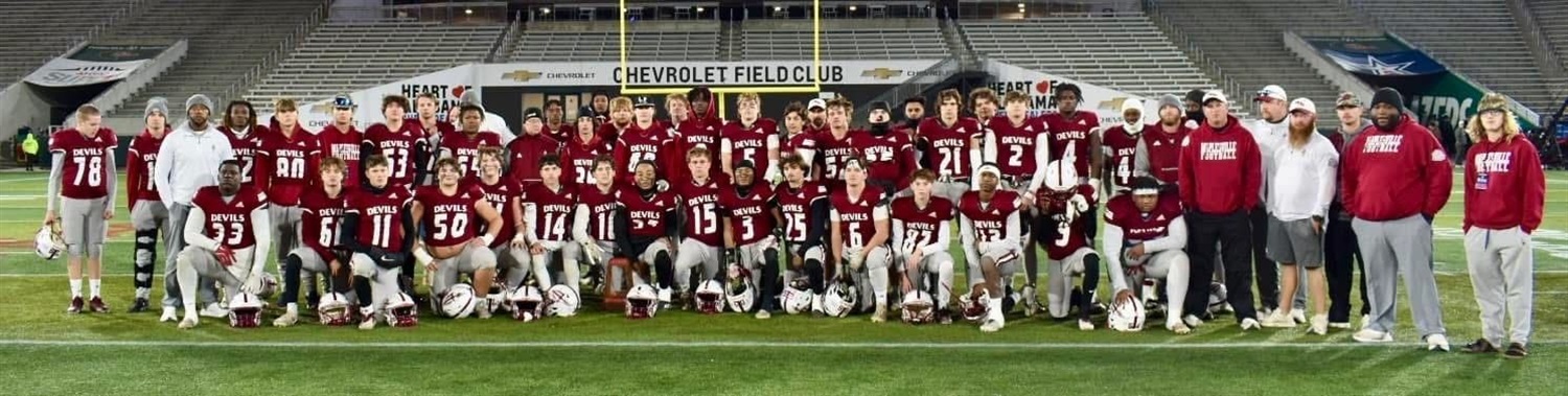 Boys Varsity Football | High School Sports | Home | Hudl