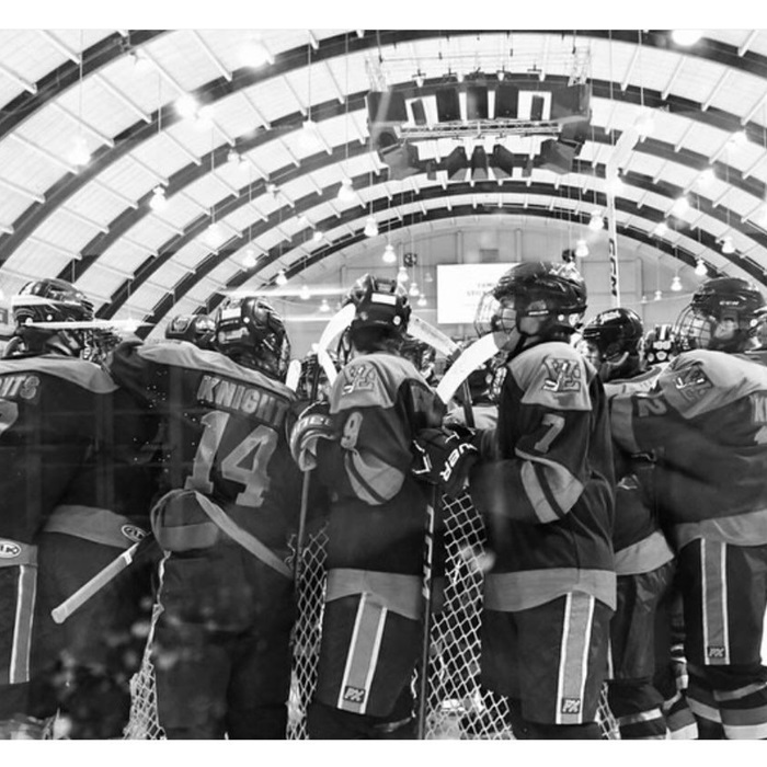 Boys Varsity Ice Hockey | High School Sports | Home | Hudl