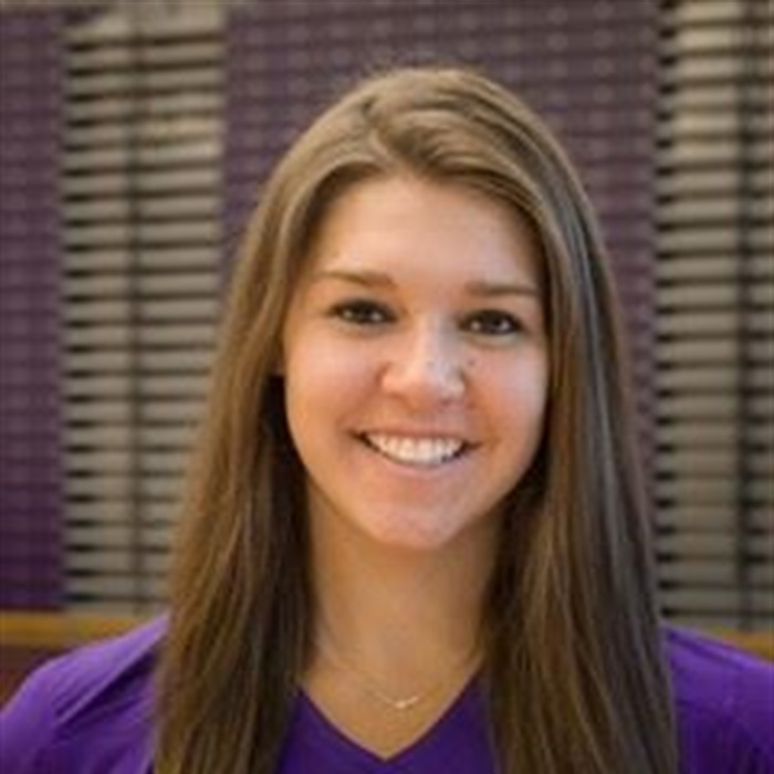 Holly Hildebrand's Instagram, Twitter & Facebook on IDCrawl