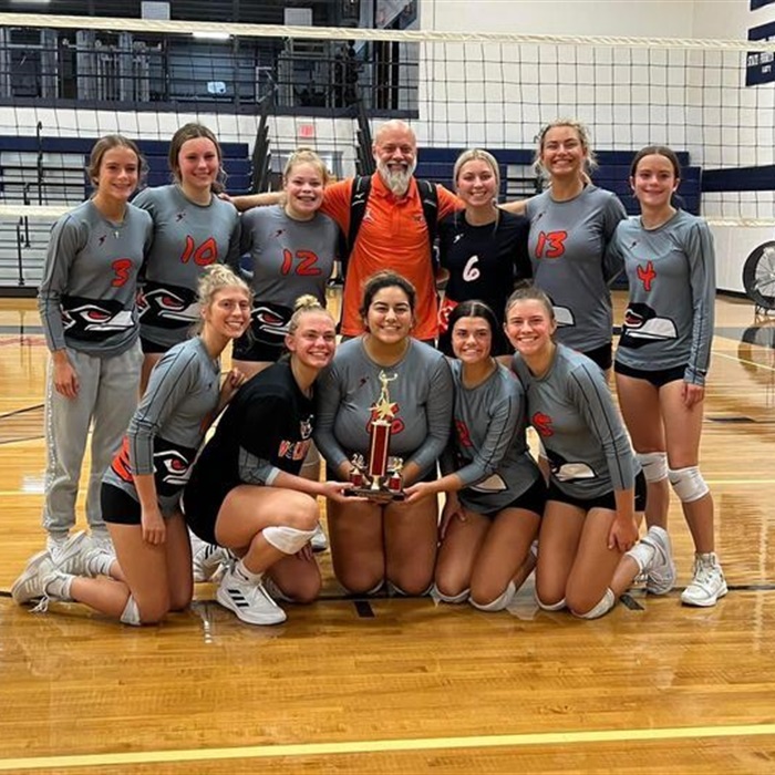 Girls Varsity Volleyball | High School Sports | Home | Hudl