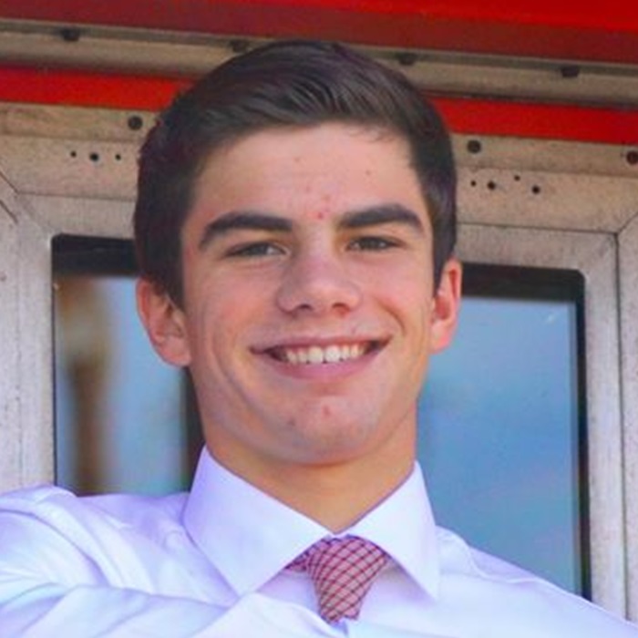 Garrett Moore's Instagram, Twitter & Facebook on IDCrawl