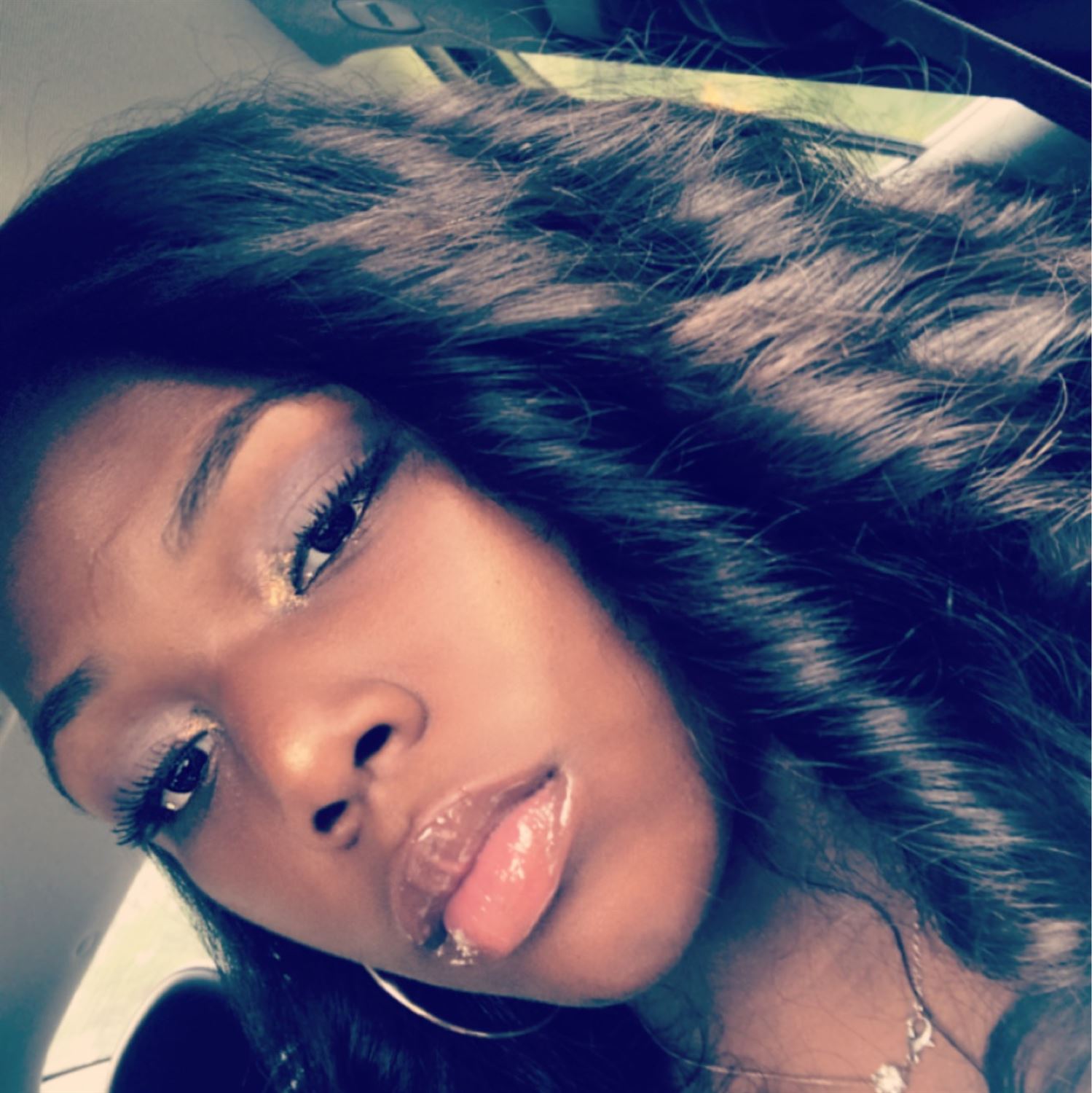 Ariel Thompson's Instagram, Twitter & Facebook on IDCrawl
