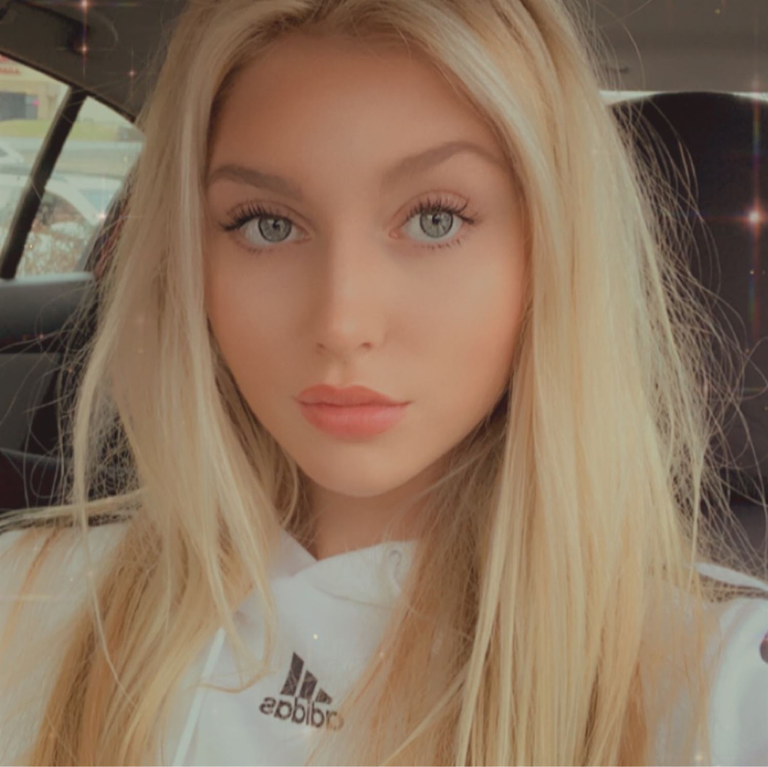 Sydney Payne's Instagram, Twitter & Facebook on IDCrawl