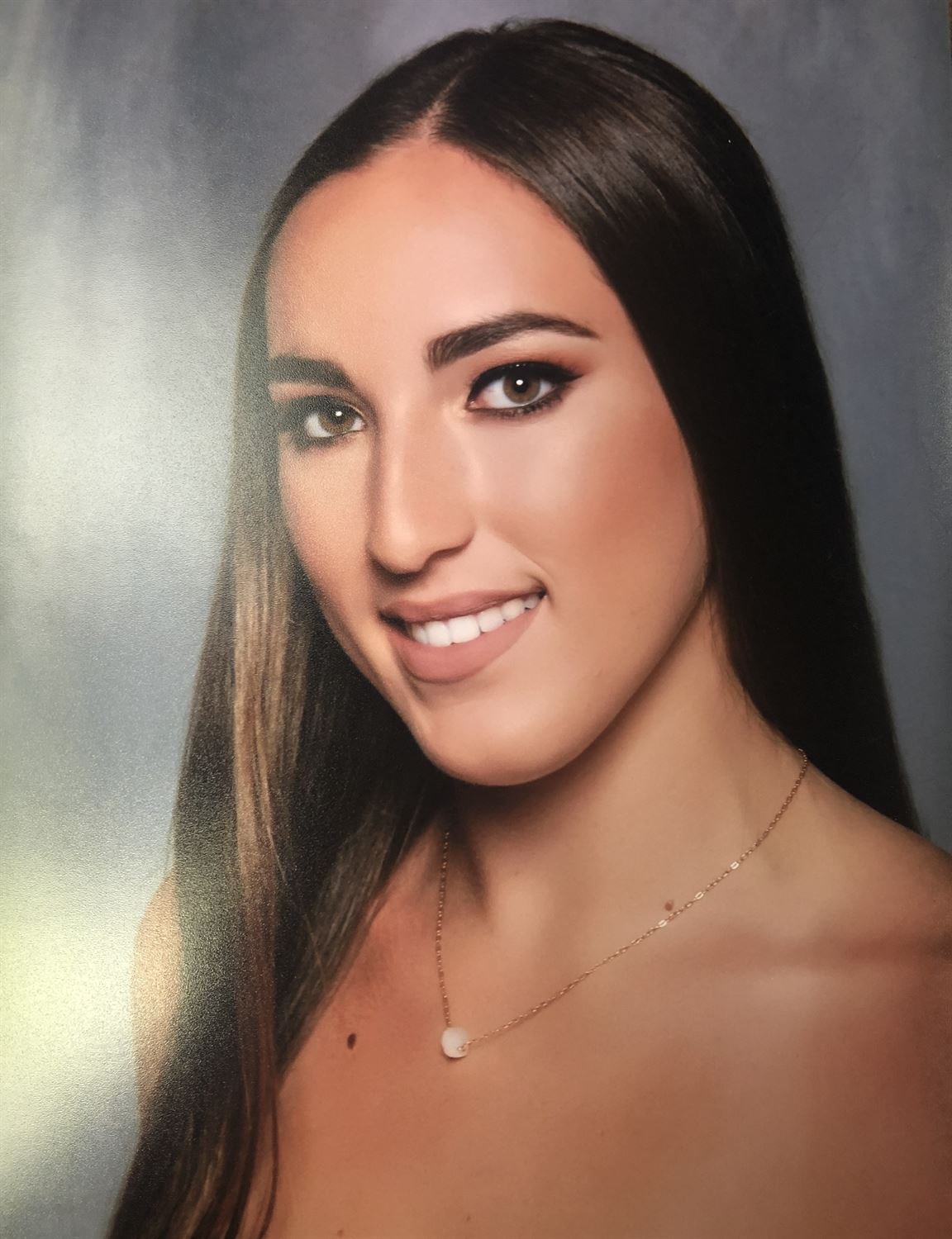 Stephanie Sanchez's Instagram, Twitter & Facebook on IDCrawl