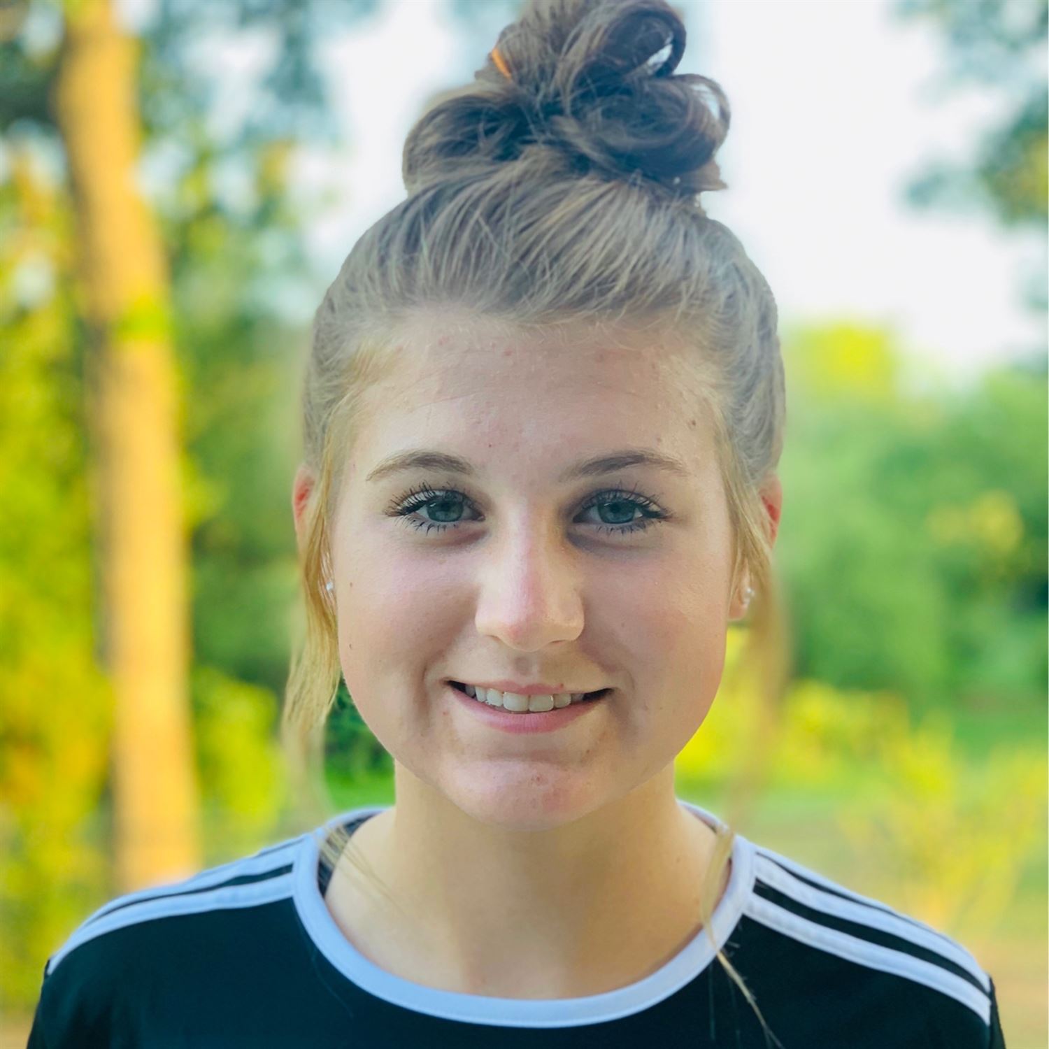 Emma Reeves's Instagram, Twitter & Facebook on IDCrawl