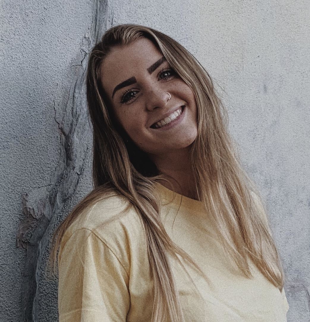 Whitney Webb's Instagram, Twitter & Facebook on IDCrawl