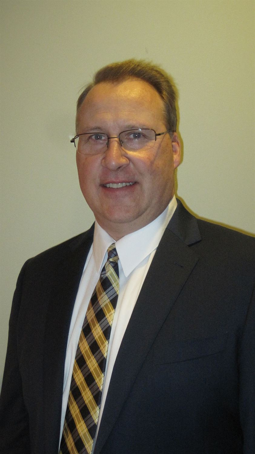 Dan Schuster's Instagram, Twitter & Facebook on IDCrawl