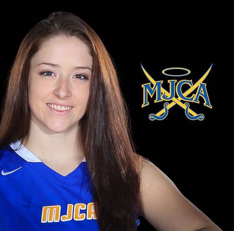 Caroline Scott's Instagram, Twitter & Facebook on IDCrawl