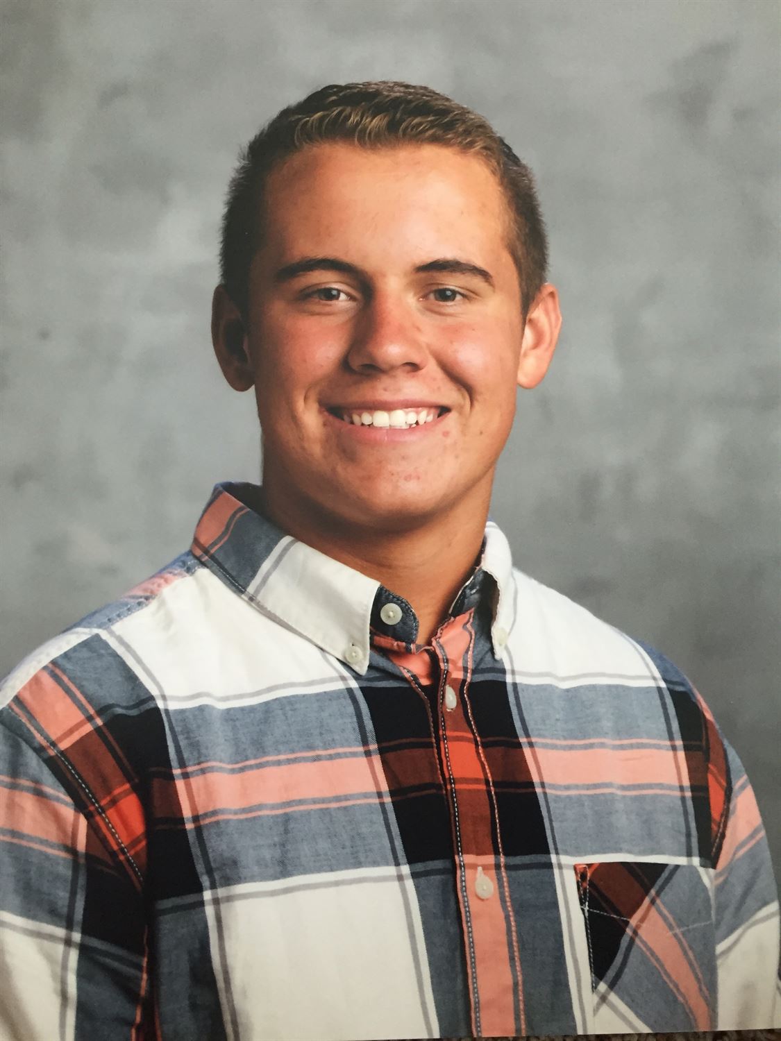 Scott Larson's Instagram, Twitter & Facebook on IDCrawl