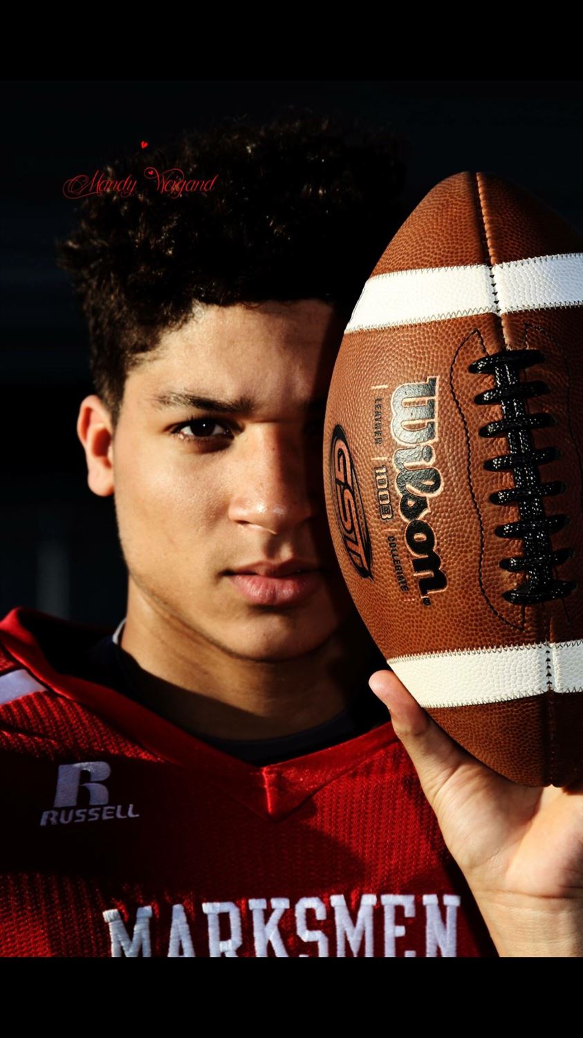 Dustin Hunt's Instagram, Twitter & Facebook on IDCrawl