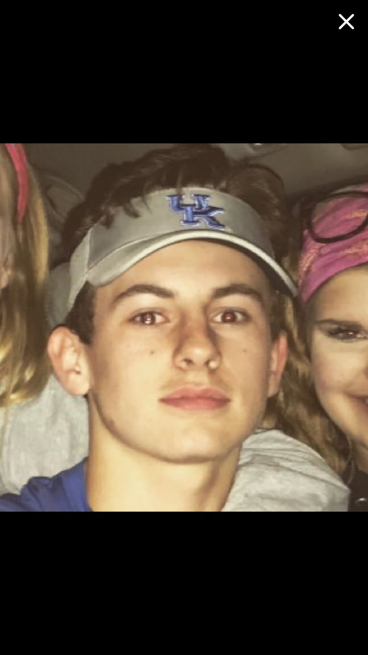 Devin Hall's Instagram, Twitter & Facebook on IDCrawl