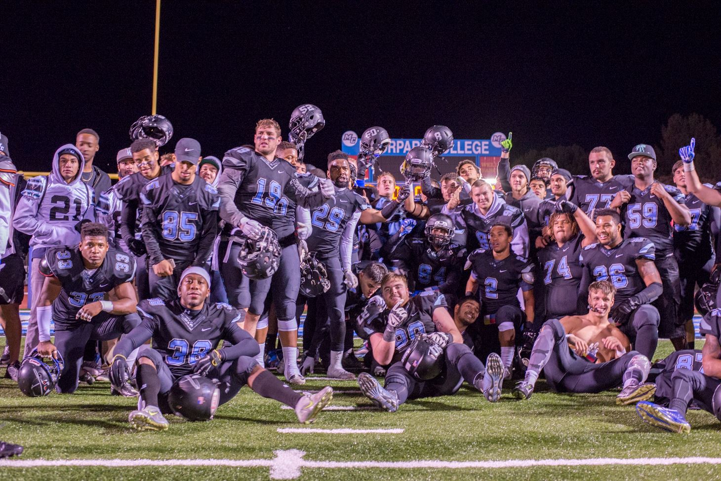 Mens Football | College Sports | Roster | Hudl
