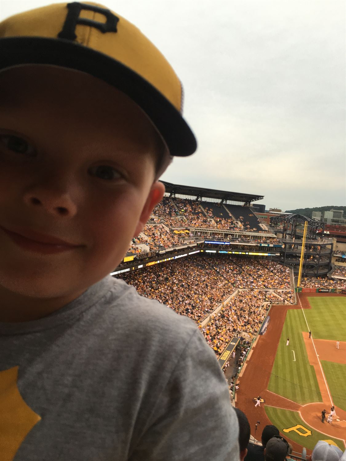 Alex Fleet's Instagram, Twitter & Facebook on IDCrawl